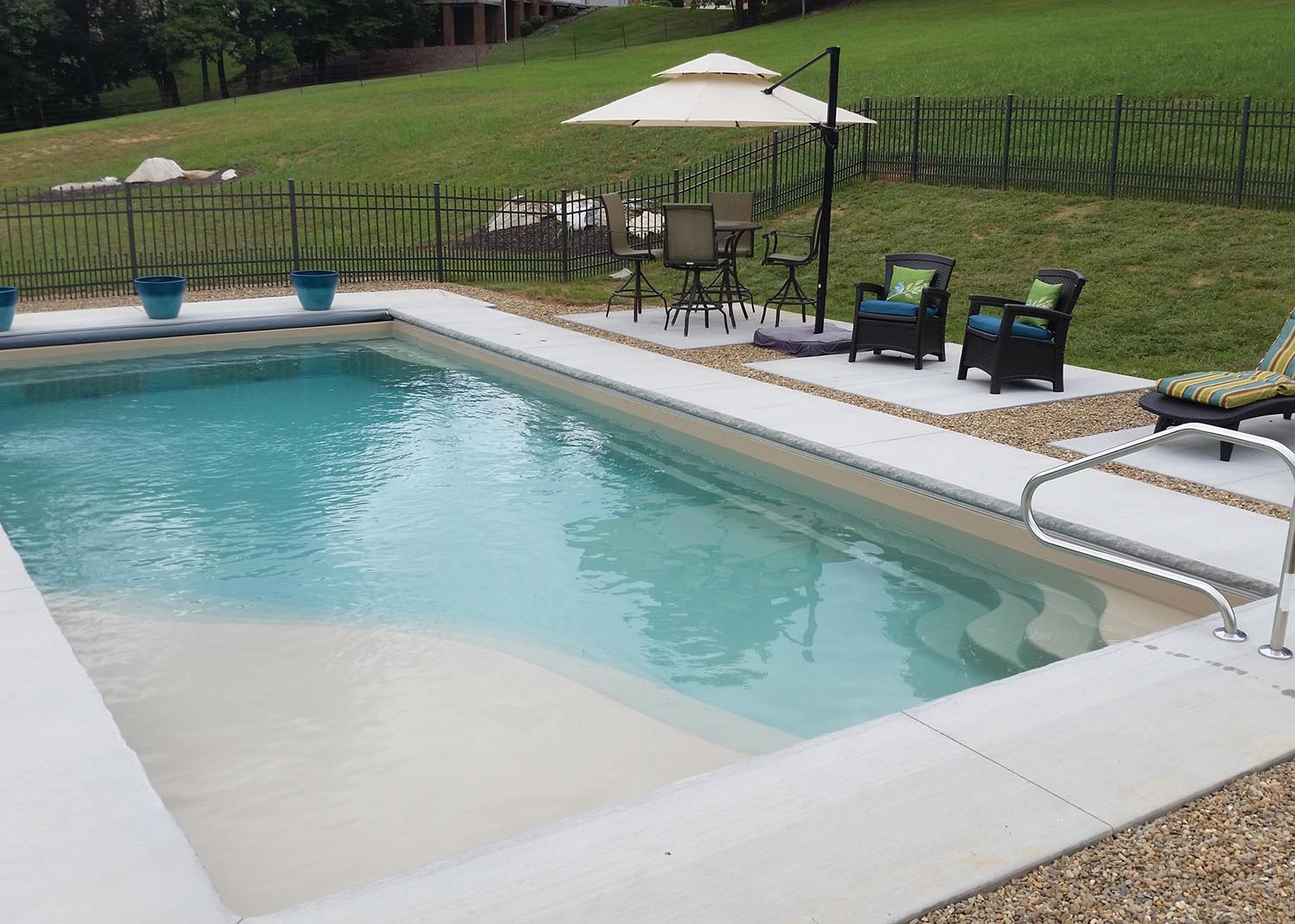 Olympia 12, 12' x 26' Model Pool | Latham Pool