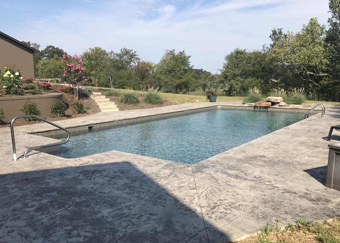 Rectangle - Latham Pools - CA