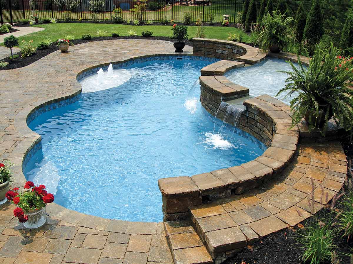 Gemini - Latham Pools - CA