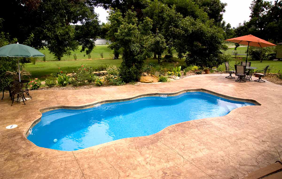 Key West 12' x 25' 7″ Model Pool | Latham Pool