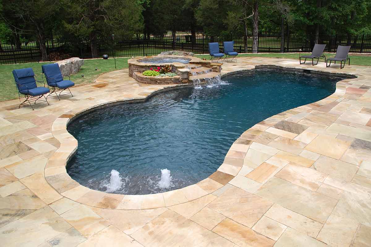 Synergy - Latham Pools - CA
