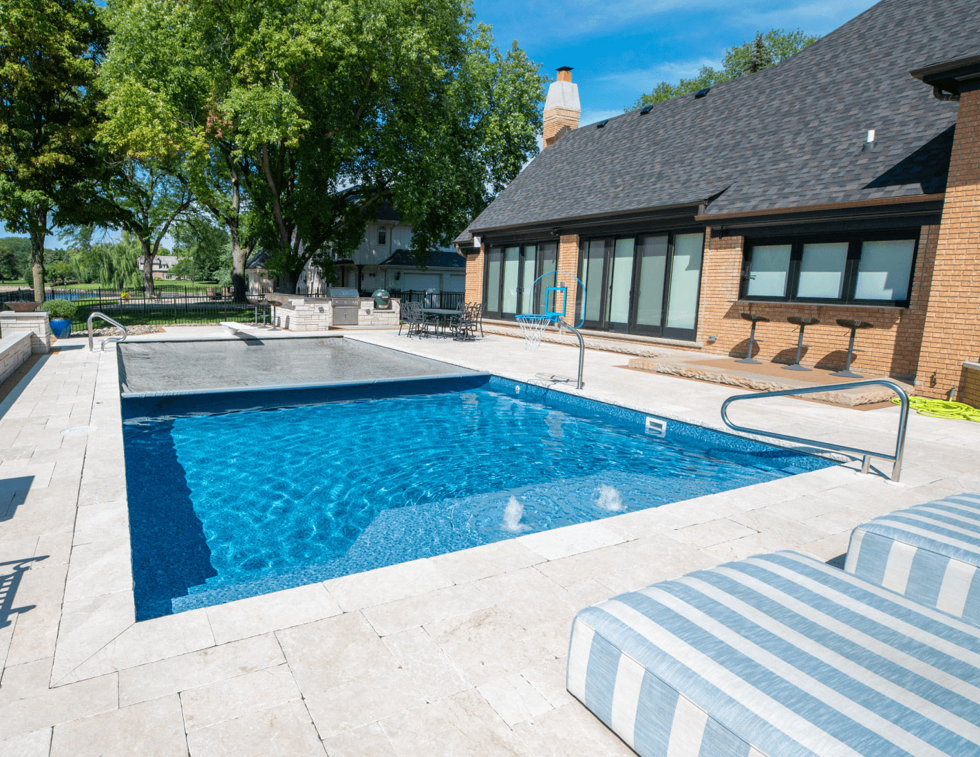 Why Buy Latham? - Latham Pools - CA